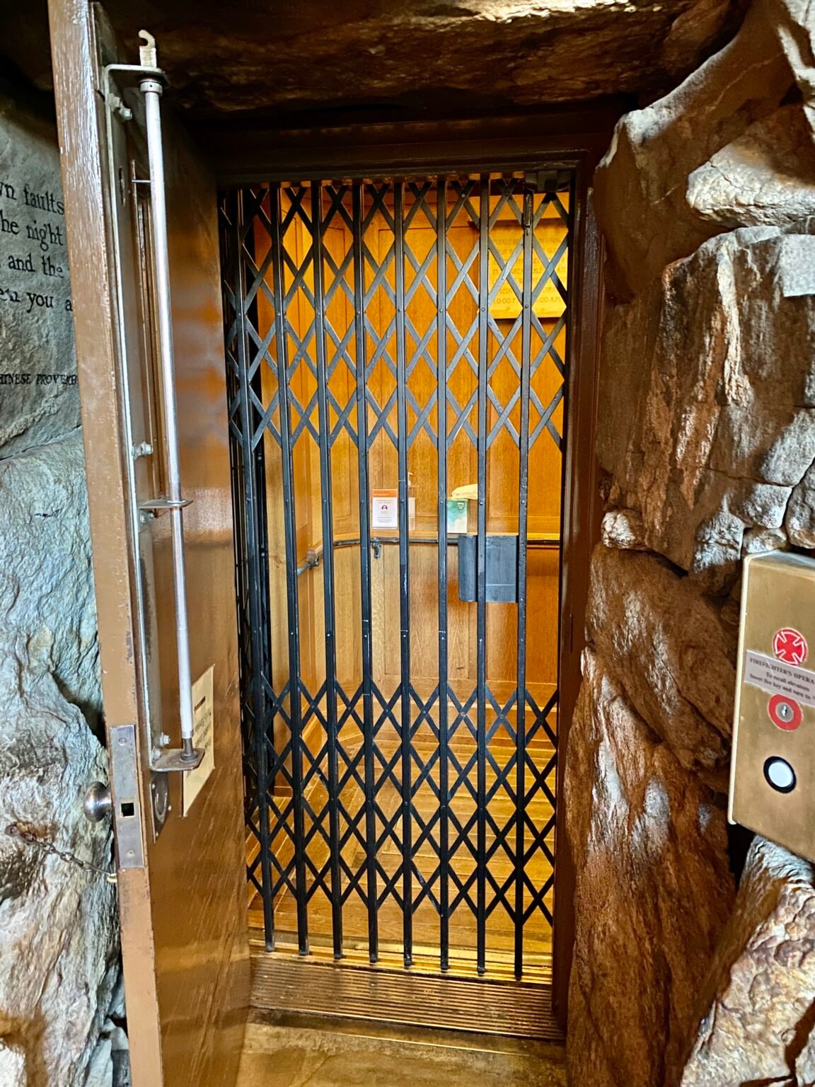 The Bizarre True Story Behind the Invention of the Elevator - Festivaltopia