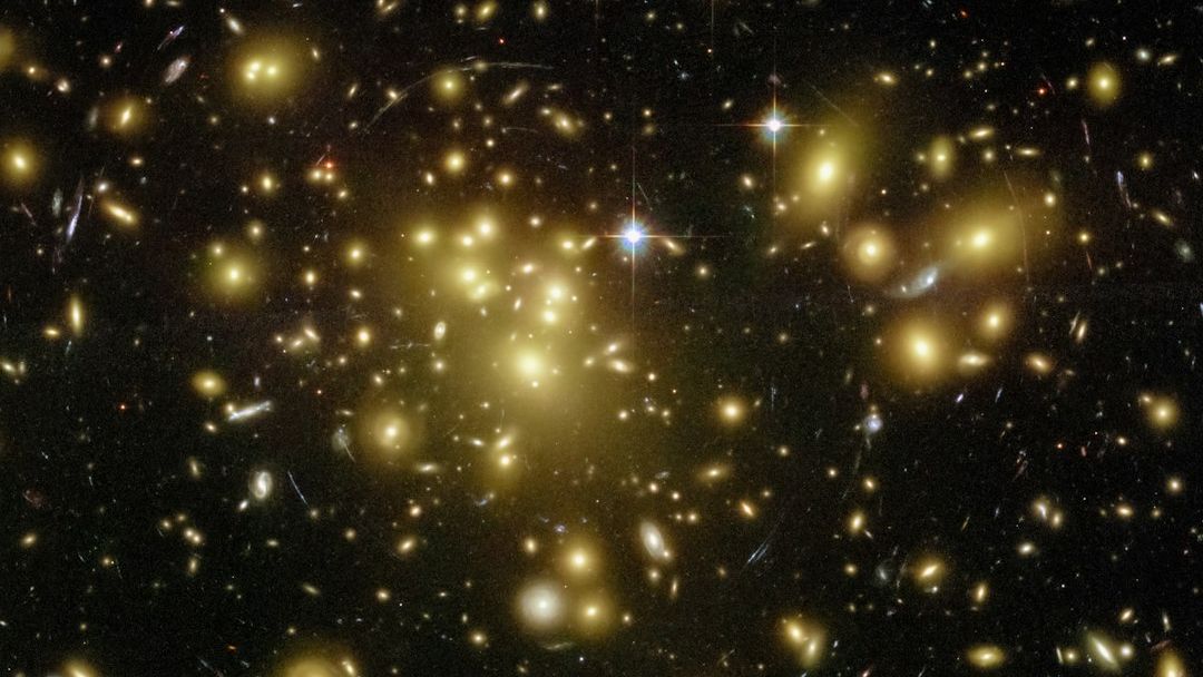 Mind-Blowing Universe Size Comparison Reveals Our Cosmic Insignificance ...